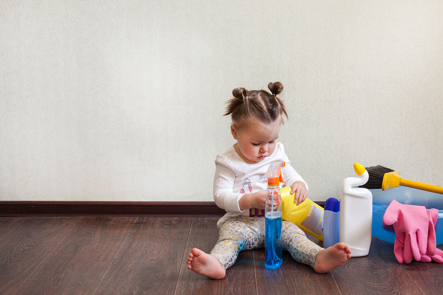 Recognizing and Preventing Poisonings in Your Home | Pediatric ...